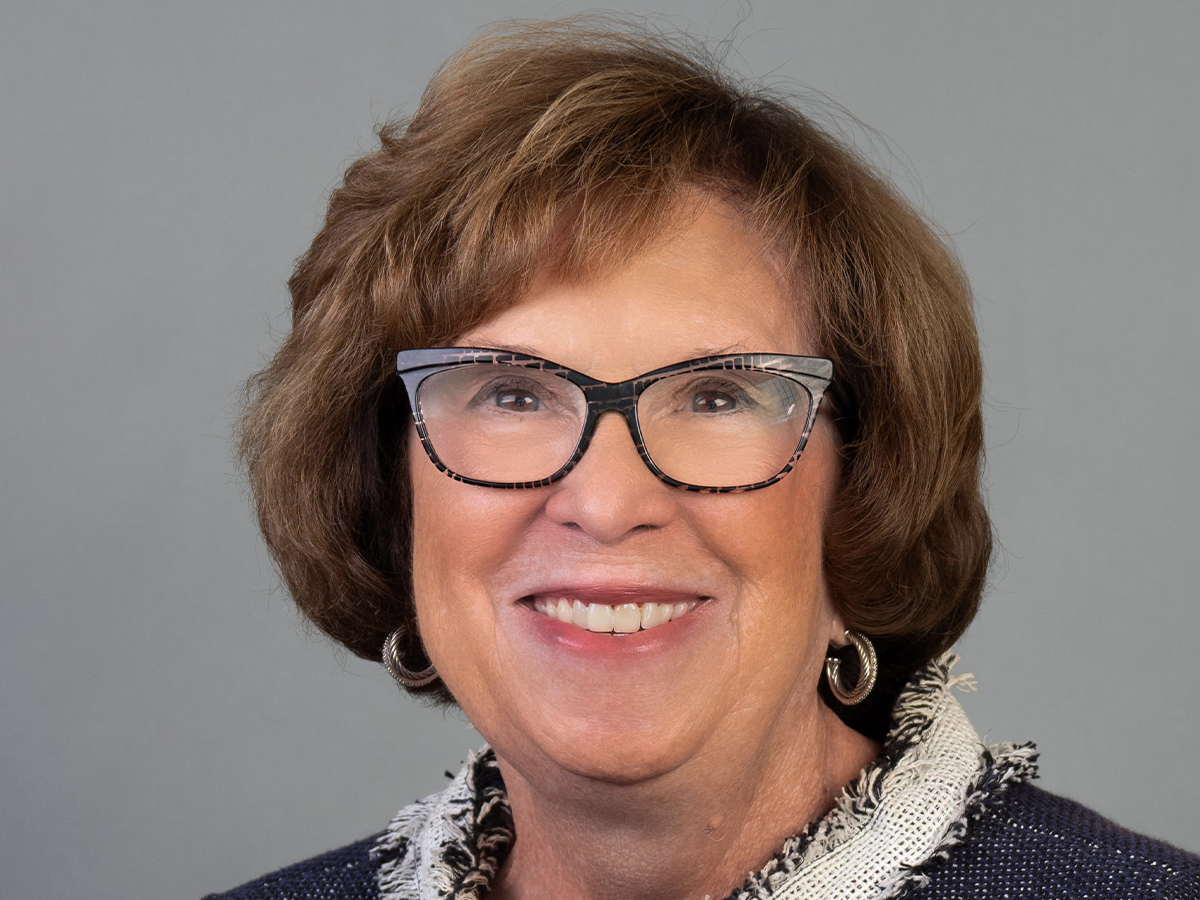 Meet Alison Evans Taylor, Oklahoma Alpha | Pi Beta Phi Fraternity For Women